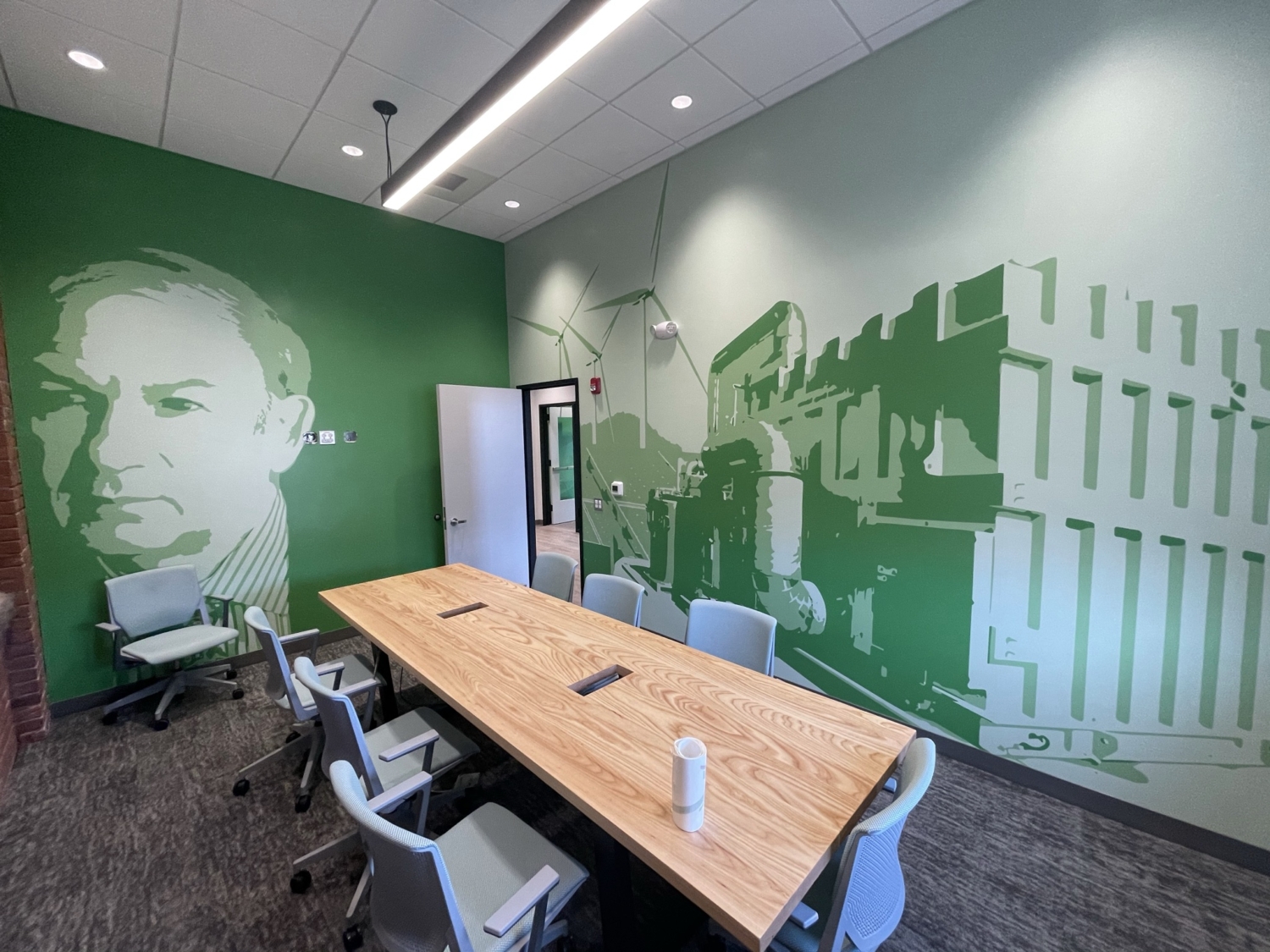 Heroes - CT Green Bank | Accelerating Green Energy Adoption in CT