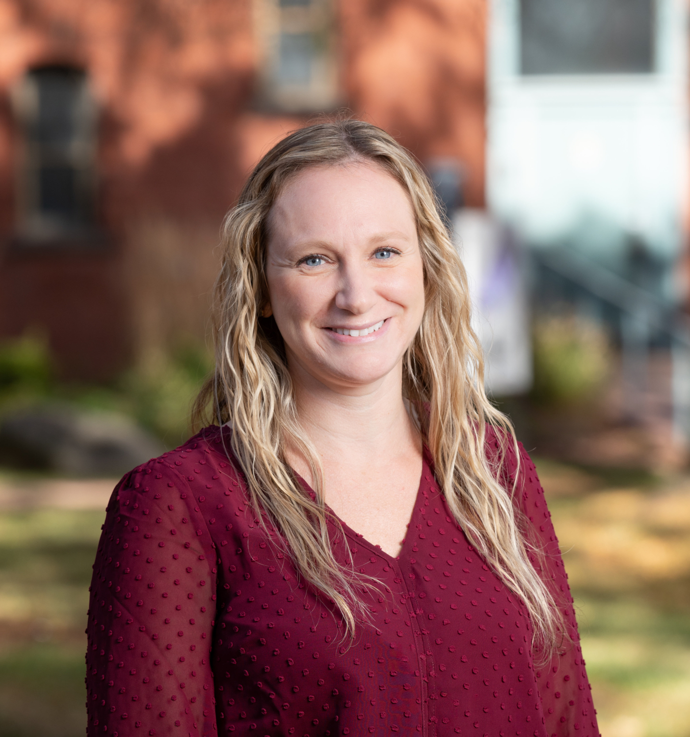 Stefanie Keohane - CT Green Bank | Accelerating Green Energy Adoption in CT